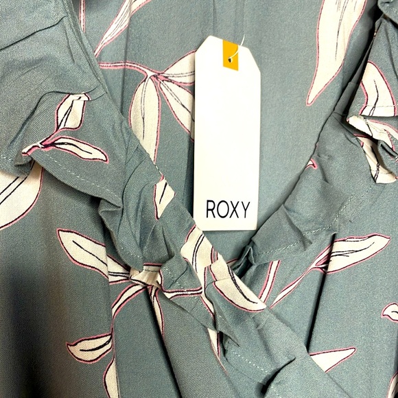 Roxy | Dresses | Roxy Wrap Dress Brand New | Poshmark